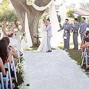 ROMANKAS Aisle Runner for Wedding Ceremony 2x15 FT White Velvet Runner Wedding Aisle Decorations with Carpet Tape Outdoor Beach Wedding Carpet Decorative Wedding Aisle Runner Rug for Birthday Banquet