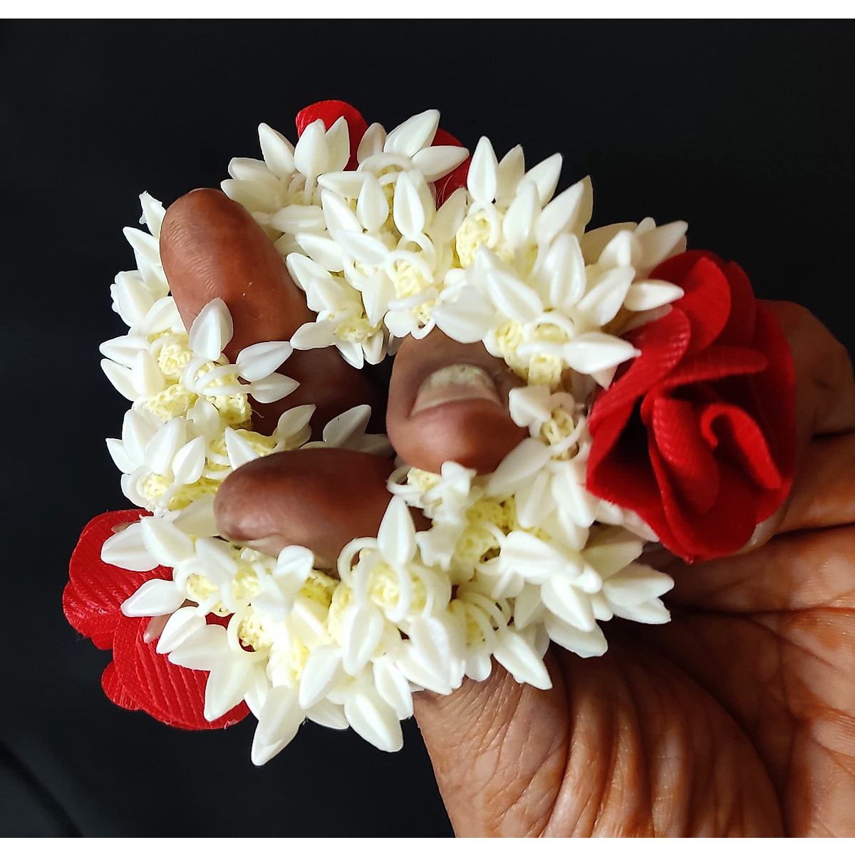 Pretty Charming Artificial Multipurpose Hair Gajra Bands (Set of 12 Gajra Bands)