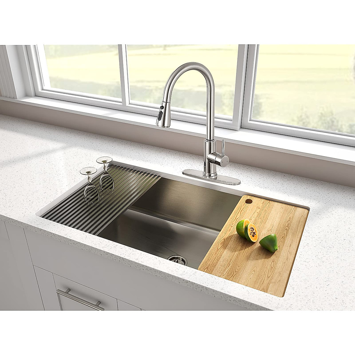 Qomolangma Touchless Kitchen Faucet with Pull Down Sprayer, Motion Single Handle Kitchen Sink Faucet with Pull Out Sprayer, Stainless Steel, Fingerprint Resistant, Brushed Nickel