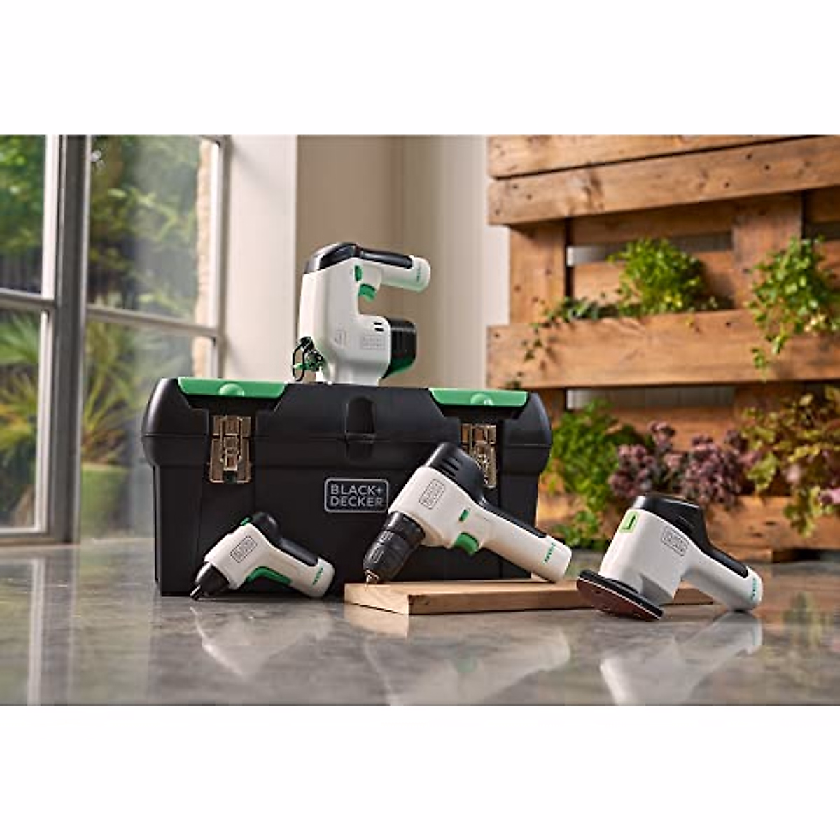 BLACK+DECKER 4V MAX reviva Electric Screwdriver, Cordless, USB Chargeable (REVSD4C)