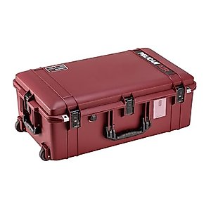 Pelican Air 1615 Travel Case - Suitcase Luggage (Red)