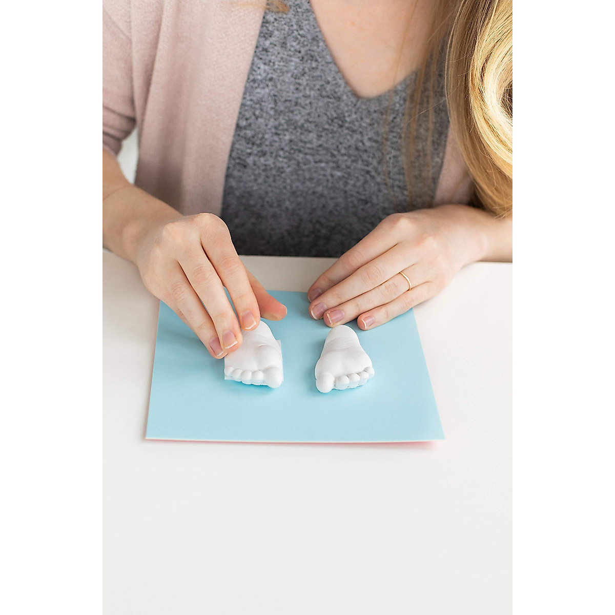 Pearhead Baby Hand and Foot Casting Kit, Newborn Keepsake Frame for Baby Girl or Boy