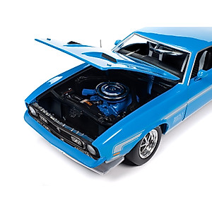 American Muscle 1972 Ford Mustang Mach 1 1:18 Scale Diecast
