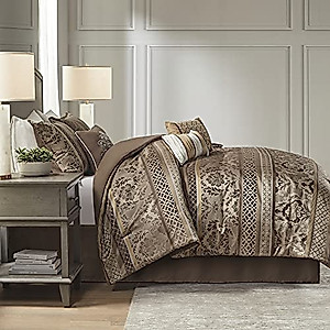 Madison Park Bellagio Cozy Comforter Set - Luxurious Jaquard Traditional Damask Design, All Season Down Alternative Bedding with Matching Shams, Decorative Pillow, King(104"x92"), Brown/Gold 7 Piece