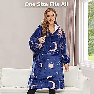 THREE POODLE Wearable Blanket Hoodie, Oversized Sherpa Sweatshirt Blanket for Adults Women Men, Warm Cozy Hooded Blanket, Gifts for Mom Girlfriend