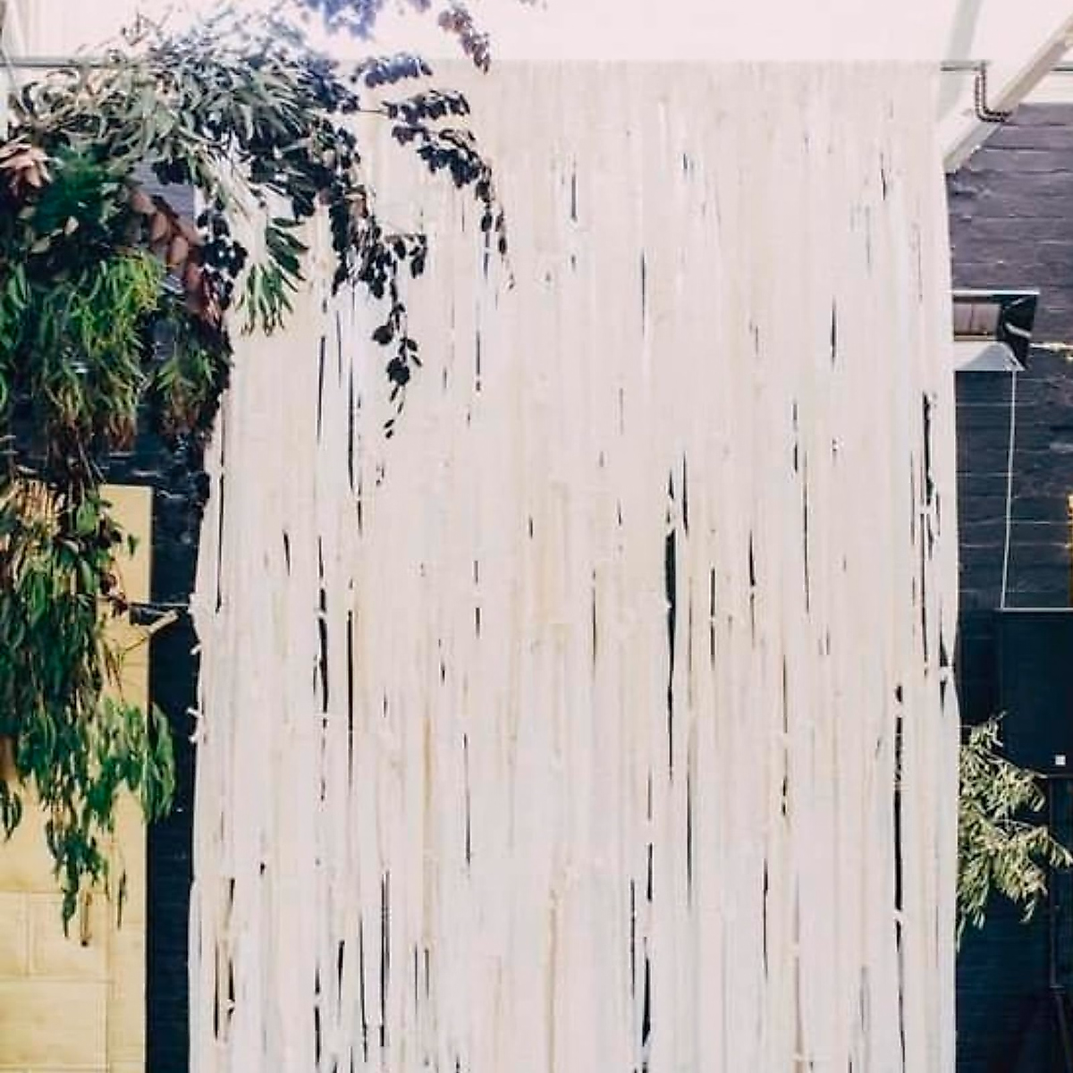 PartyWoo Crepe Paper Streamers 8 Rolls 656ft, Pack of Pearl White Crepe Paper Party Streamers, Crepe Paper for Birthday Decorations, Party Decorations, Wedding Decorations (1.8 Inch x 82 Ft/Roll)