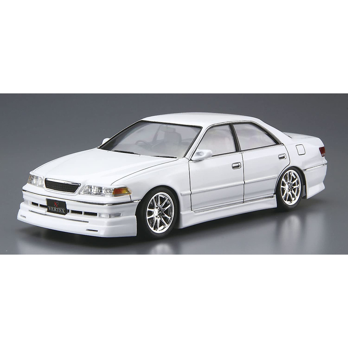 Aoshima Toyota Vertex JZX100 Mark II Tourer V ’98 1:24 Scale Model Kit