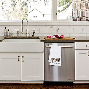 BDPWSS Pug Kitchen Towel for Pug Dog Lover Gift Pug Mom Gift Crazy Pug Lady Gift Pug Dog Owner Gift Peace Love Pugs Gift (Peace Love Pugs TW)