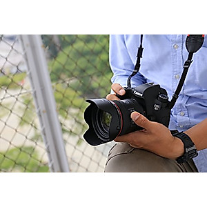 Canon EOS 6D 20.2 MP CMOS Digital SLR Camera with 3.0-Inch LCD (Body Only) - Wi-Fi Enabled - International Version (No Warranty)