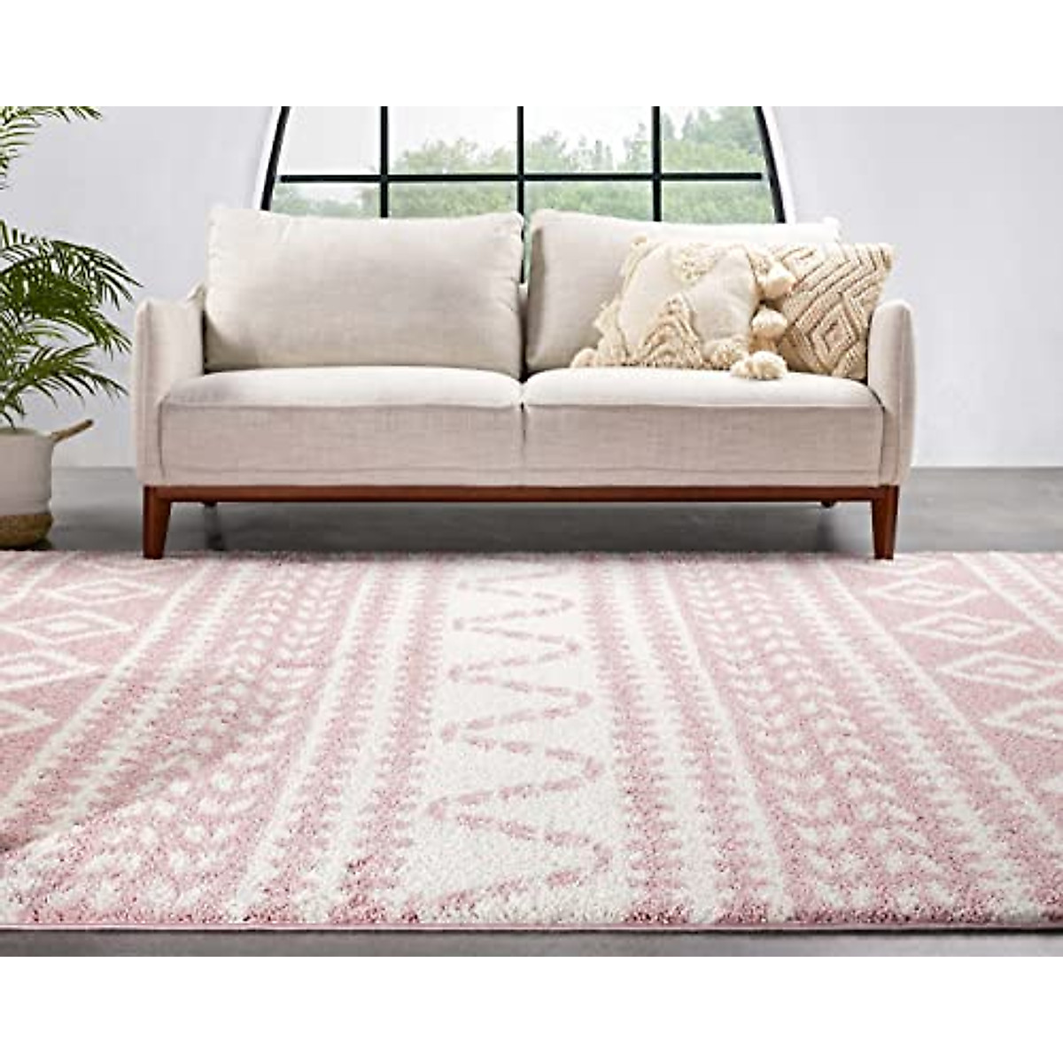 Well Woven Tribal Diamond Stripes Blush Pink Soft Shag Area Rug 5x7 (5'3"x7'3")