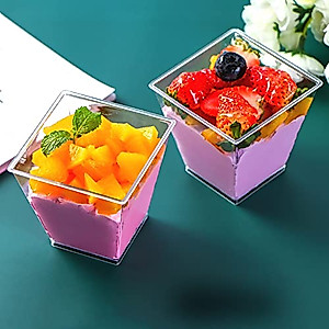 Merkaunis 100pcs 4 oz Dessert Cups with Spoons Parfait Cups Appetizer Cups Small Dessert Cups Dessert Bowls for Tasting Party Desserts Mousse Puddings Ice Cream