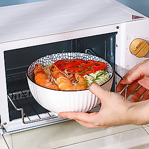 Hesen 60 oz Large Soup Bowl, Pho Bowls, Japanese Ramen Bowl Set, Big Porcelain Bowls Set of 3, 8 inches, Stripe Pattern