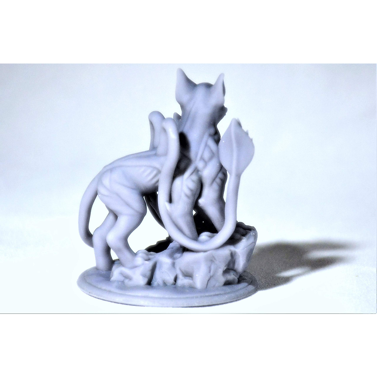 HERO Creations - Displacer Beast, Standing - RPG - Dungeons and Dragons - DND - Pathfinder - Lord of The Ring - Figurine Miniature (Gray/Unpainted)