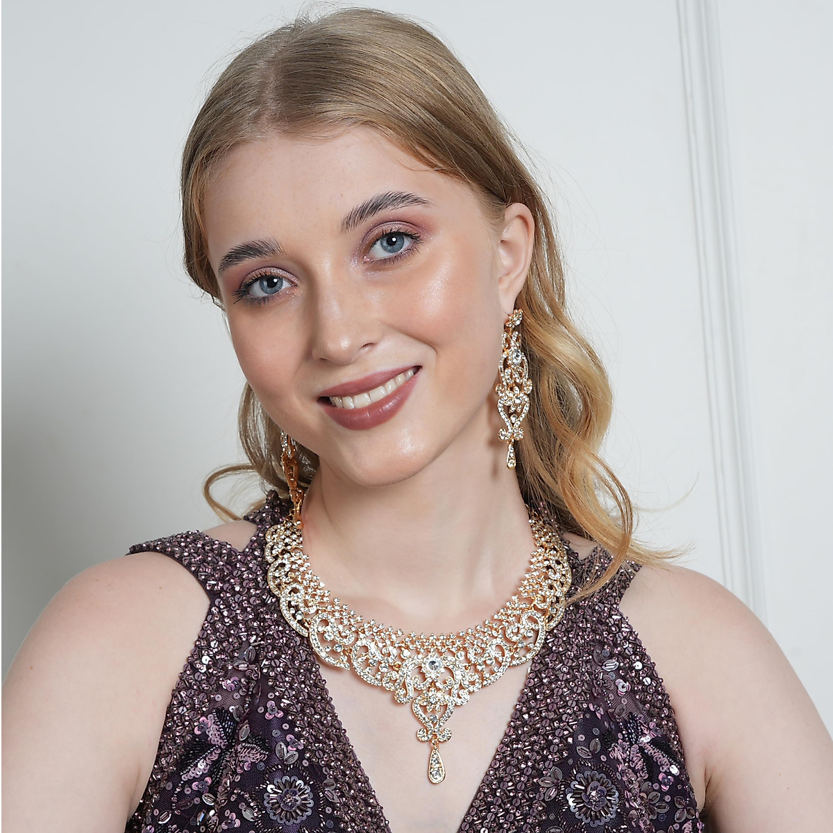 Touchstone Indian jewelry set for women bollywood gold jewellery wedding outfits necklace sets earrings bridal maang tikka fancy costume girls ethnic big desi accessories rhinestone in gold tone