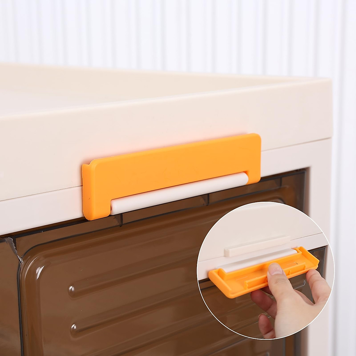 GIFZES Closet Organizers and Storage with Lids and Doors, 4 Tier Plastic Storage Bins Organizer, Collapsible Stackable Storage Bins with Wheels, Folding Storage Box for Closets White