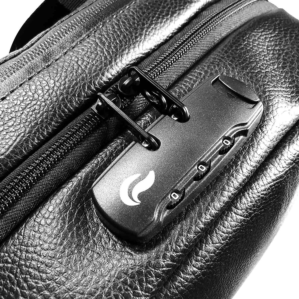 Skunk Elite Backpack - Smell Proof (Blue Leather)