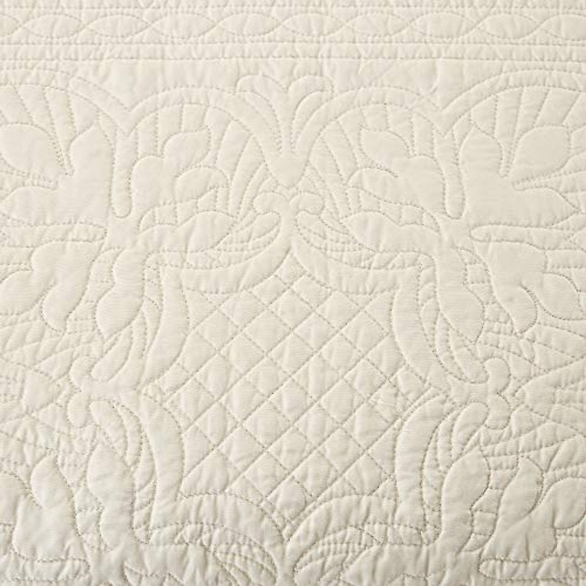 Madison Park Tuscany Daybed Cover Set-Trendy Damask Quilting with Scalloped Edges All Season Luxury Bedding with Bedskirt, Matching Shams, Decorative Pillow, Cream, 39"x75", 6 Piece