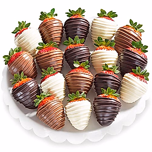 Golden State Fruit 18 Piece Chocolate Covered Strawberries, Berry Bites