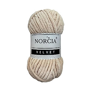 NORCIA Soft Velvet Yarn Chenille Yarn for Crocheting Super Bulky 100g (74.3 yds) Baby Blanket Yarn for Knitting Amigurumi Yarn Fancy Yarn for Crochet Weaving Craft