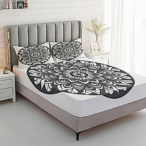 NANDHA Mandala Sheet Set Full Size - Boho Bed Sheets - Ethnic Printed Bedding Sheets & Pillowcases - Super Soft & Deep Pocket & Winkle Free - 4 Piece (Flat, Fitted Sheet & 2 Pillowcases)