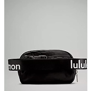Lululemon Everywhere Belt Bag 1L (Black/White)