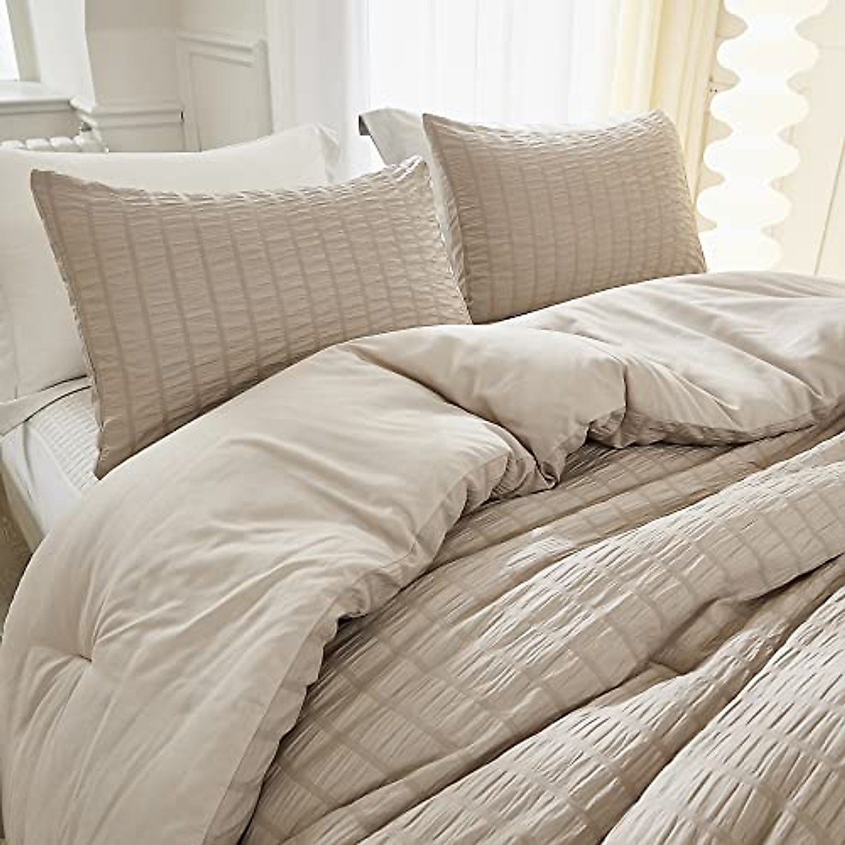 Litanika King Size Comforter Set Khaki, 3 Pieces Lightweight Seersucker Bedding Comforters Sets, Soft Bed Set (104x90In Comforter & 2 Pillowcases)