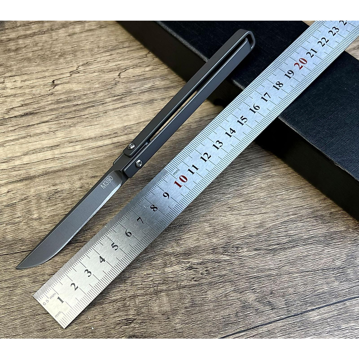 ichuanyi Folding Broken Window Pocket Knife, Creative Portable Fruit Knife Mini Mechanical Knife, Best Pocket Knife for Men (Gray)