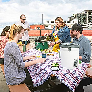 Stanley 10-01622-059 The Easy-Carry Outdoor Cooler Polar 7QT / 6.6L