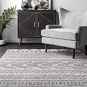 nuLOOM Shaina Tribal Area Rug, 5' x 7' 5", Grey
