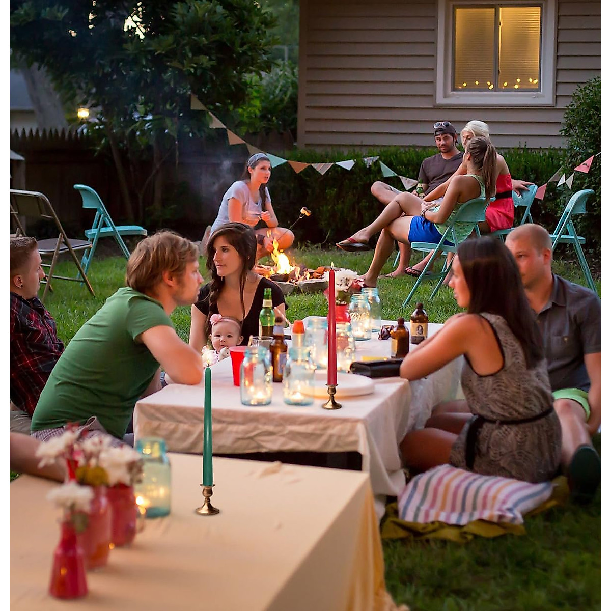 Set of 8 10 Inch Taper Candles, Dripless Unscented Solid Colored Skinny Candlesticks for Christmas Home Party Dinner Table - 4 Red and 4 Green