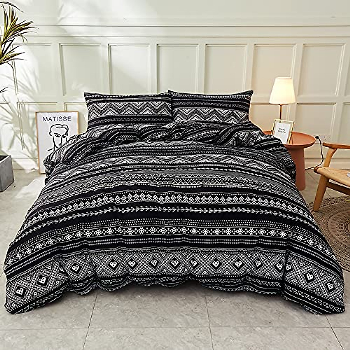 Lightweight Hotel Luxury Duvet Cover 3 Piece Set - Boho Black with White Geometry Ultra Soft Premium Microfiber Breathable Comforter Cover with Zipper Closure, Corner Ties King (104x90 inches)