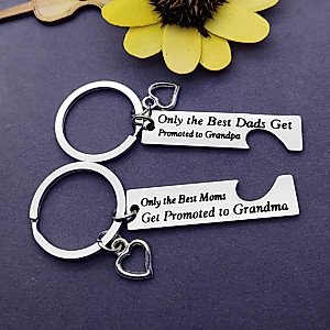 Grandpa Grandma to be Gift Keychain Pregnancy Announcement Gifts New Grandparents Gift Grandparents to Be Jewelry First Time Grandpa/Grandma Jewelry Gift Grandchild Announcement Gifts