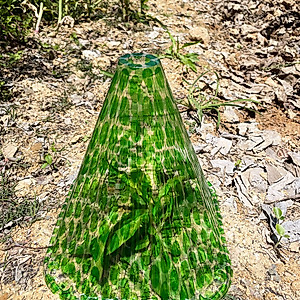 Fshow Garden Cloches,20 Pack Reusable Plant Bell Cover,Bell Jar Cloches for Protection Against Sun, Frost, Snails Etc. (Dark Green)