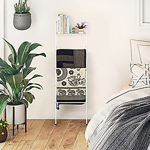 Farmhouse Blanket Ladder, Ladder Towel Rack Decorative Towel Ladder with Storage Shelf, Rustic Blanket Ladder Shelf for Living Room, Blanket Storage Rack, White