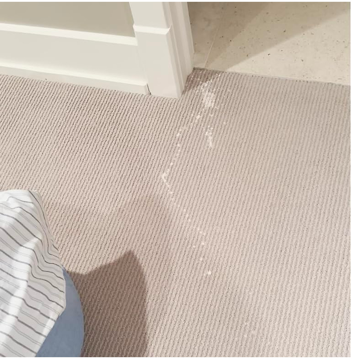 Precision Spot Dye Pen | Bleach Stain Repair Kit | for Spots and Drips Smaller Than Pea Size | for Medium Beige, Gray, tan