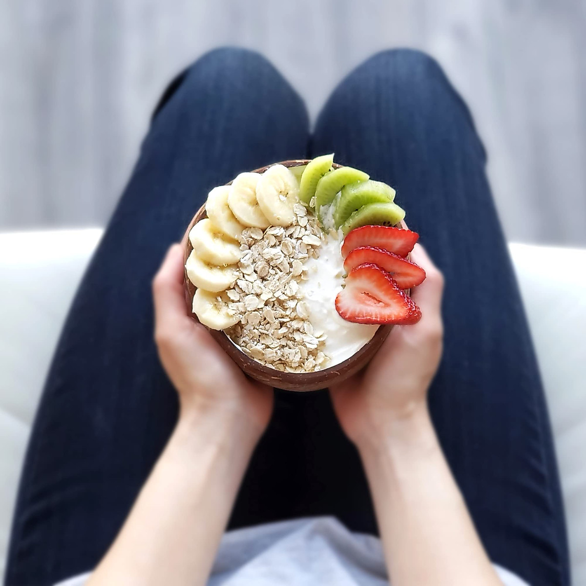 NAYOMI Coconut Bowls with Spoons - Artisan Handmade Designs on Coconut Bowl Set of 4 for Acai Bowls, Buddha Bowls, Smoothie Bowls and Spoons. Eco-friendly and Vegan Coconut Shell Bowls