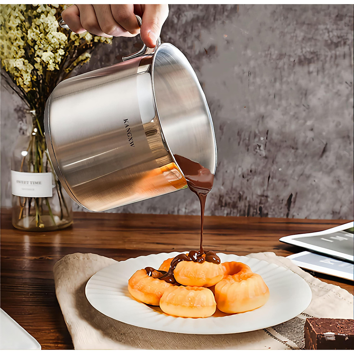 KANGXW Stainless Steel Milk Pot, 1.5 Quart Pan, With Pour Spout and Filter Glass Lid Induction Milk Pots, Sauce, Gravy, Pasta Stock Pot (1.5qt)