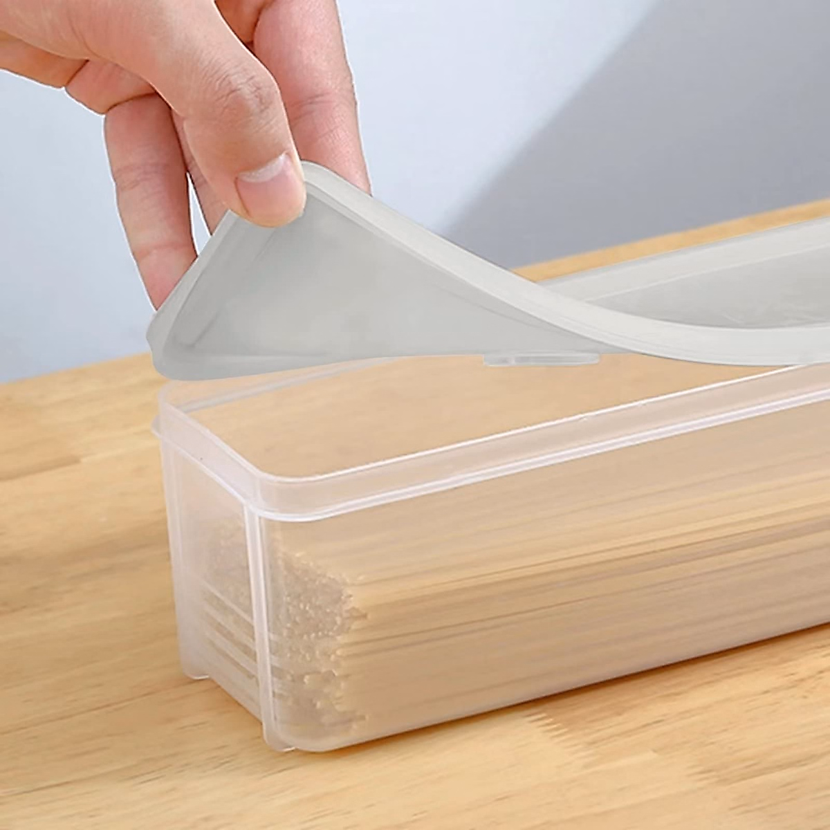 Noodle Storage Box, Plastic Pasta Storage Container Kitchen Spaghetti Food Storage Box with Lid Fridge Airtight Organizer for Noodles, Eggs, Fruits Snacks (Light Green,11.4x2.55x3.14in)