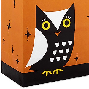 Hallmark Halloween Bag Bundle (8 Small 6" Gift Bags, 4 Designs: Owl, Ghost, Candy Corn Rainbow, "Happy Halloween") for Gift Cards, Classroom Parties, Trick or Treating, Kids Gifts, Fall Party Favors