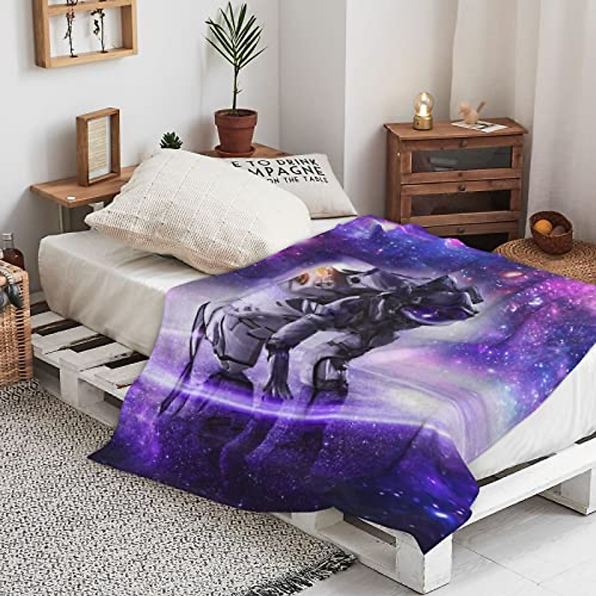 Astronaut Fleece Throw Blanket Sets 50x40, Galaxy Astronaut in Outer Space Cozy Plush Warm Lightweight Travel Blankets for Bedroom Living Rooms Sofa Beds Office
