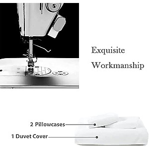 NUEYSP Duvet Cover Queen Red Owl Bedding Set for Kids, Duvet Cover with Zipper Closure and 2 Pillow Shams, Soft Comfortable Breathable Skin-Friendly Comforter Cover(90"x 90")