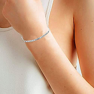 IOHUPCI Sterling Silver Bracelet Gift For Women Sister Mother Friends - Engraved Inspirational Charm Bracelets Adjustable Bangle Jewelry (Beautiful women You can do Amazing Things)