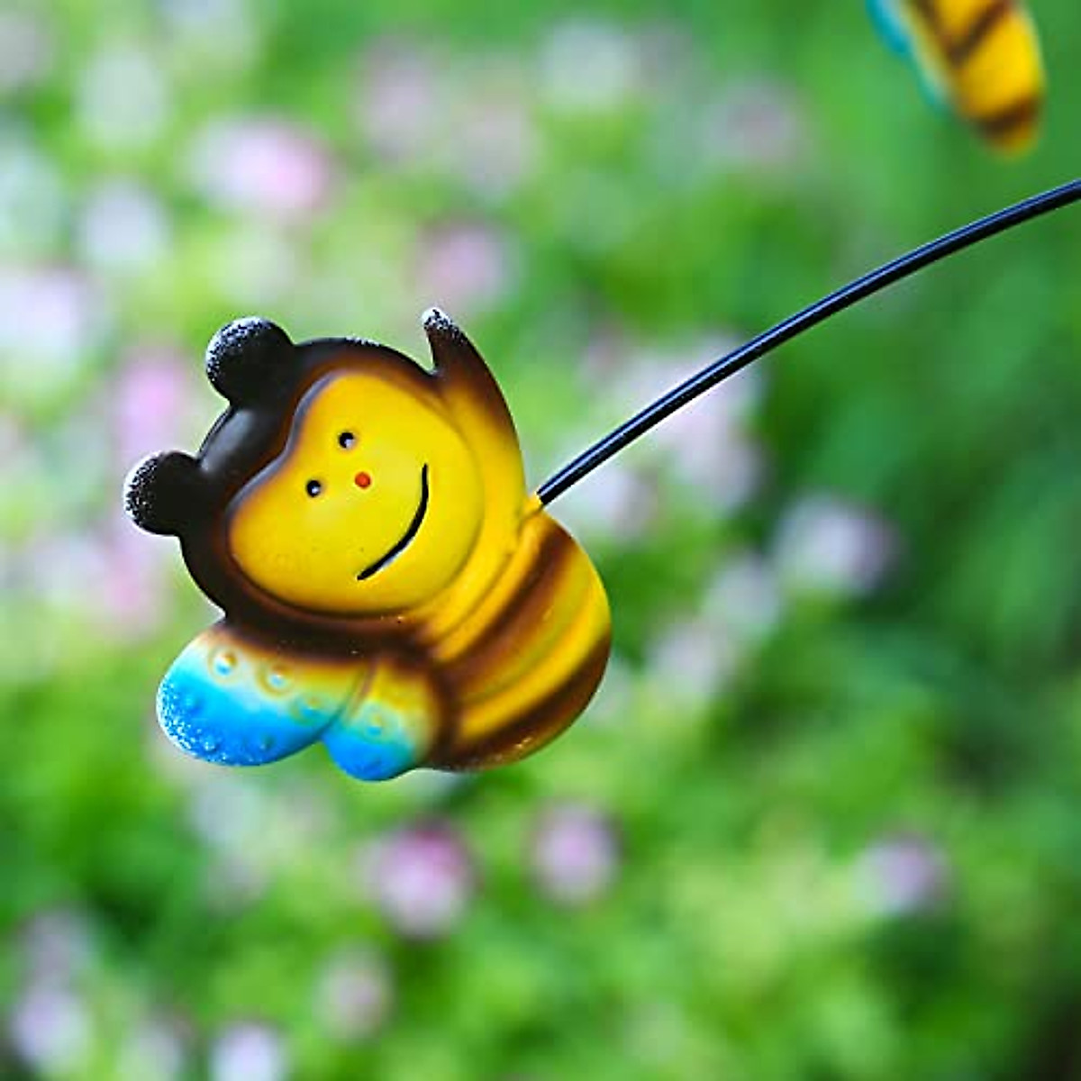 Decorative Honey Bees Metal Wind Spinners for Yard and Garden with Welcome Sign,Lawn Pathway Decoration Metal Kinetic Pinwheels Windmill Whirlygigs(Bees)