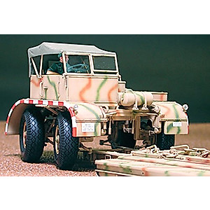 Tamiya 300035246-1:35 WWII special operations vehicle 9 Famo with low-bed trailer