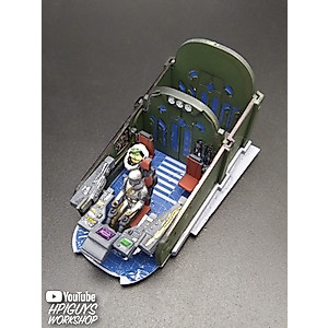 AMT Star Wars: Mandalorian Razor Crest 1:72 Scale Model Kit