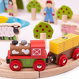 Bigjigs Rail, Farm Animals Wooden Train Set, Wooden Toys, 44 Piece Train Set, Wooden Train Track, Farm Toys, Wooden Toys for 3 Year Olds, Farm Set