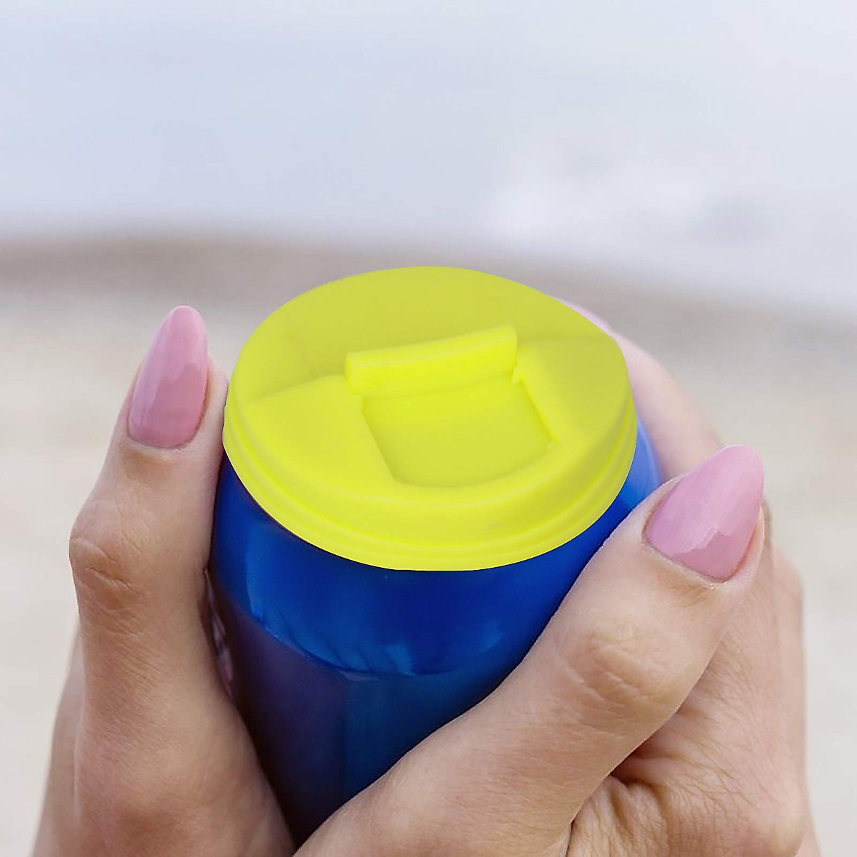 Eshylala 4 Pack Soda Can Covers Beer Cans Cover Leakproof Cap Press Type Splash Cap for Carbonated Water or Soft Drink