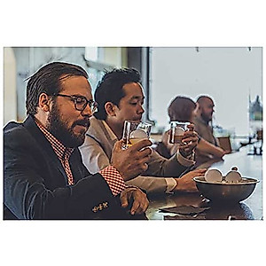 SVERES Large Round Ice Cube Mold | Leak-Free Whiskey Ice Cubes Mold | Top Fill Silicone Round Ice Cube Molds & Easy Release Ice Ball Maker | BPA-Free Big Ice Cube Molds Makes 2.5in Sphere Ice ball