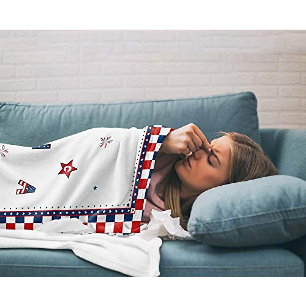 4th of July Throw Blanket, America Flag Farm Truck Fuzzy Soft Plush Independence Day Flannel Blankets Cozy Warm Fleece Bed Throws for Women/Men/Kids/Teens Blue Red White Buffalo Plaid 50x60In