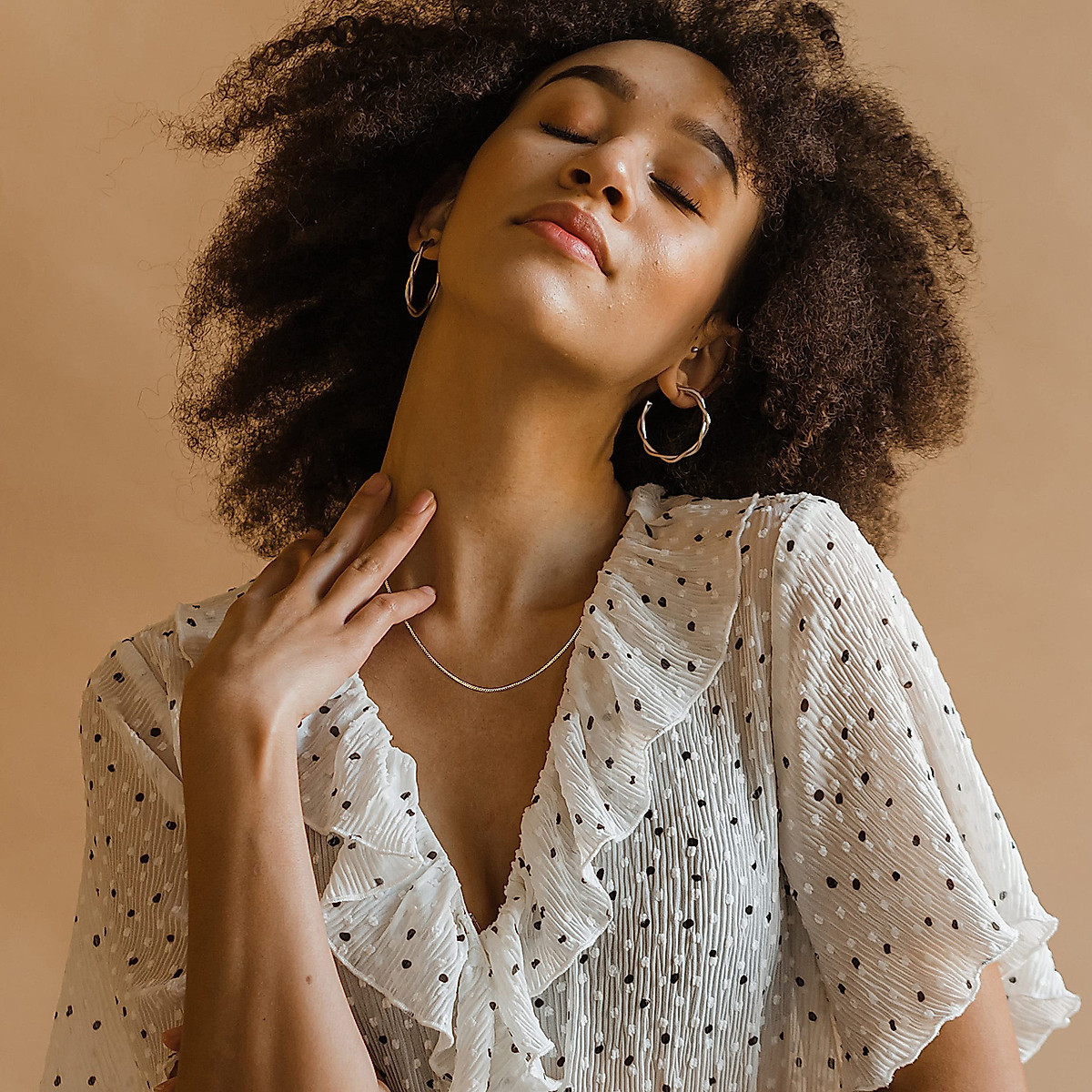 Fiusem Gold Chain for Women, 1.2mm Necklace Chain 18K Gold Plated Box Chain Necklace for Women, Thin Stainless Steel Chain Womens Chain 18 Inch